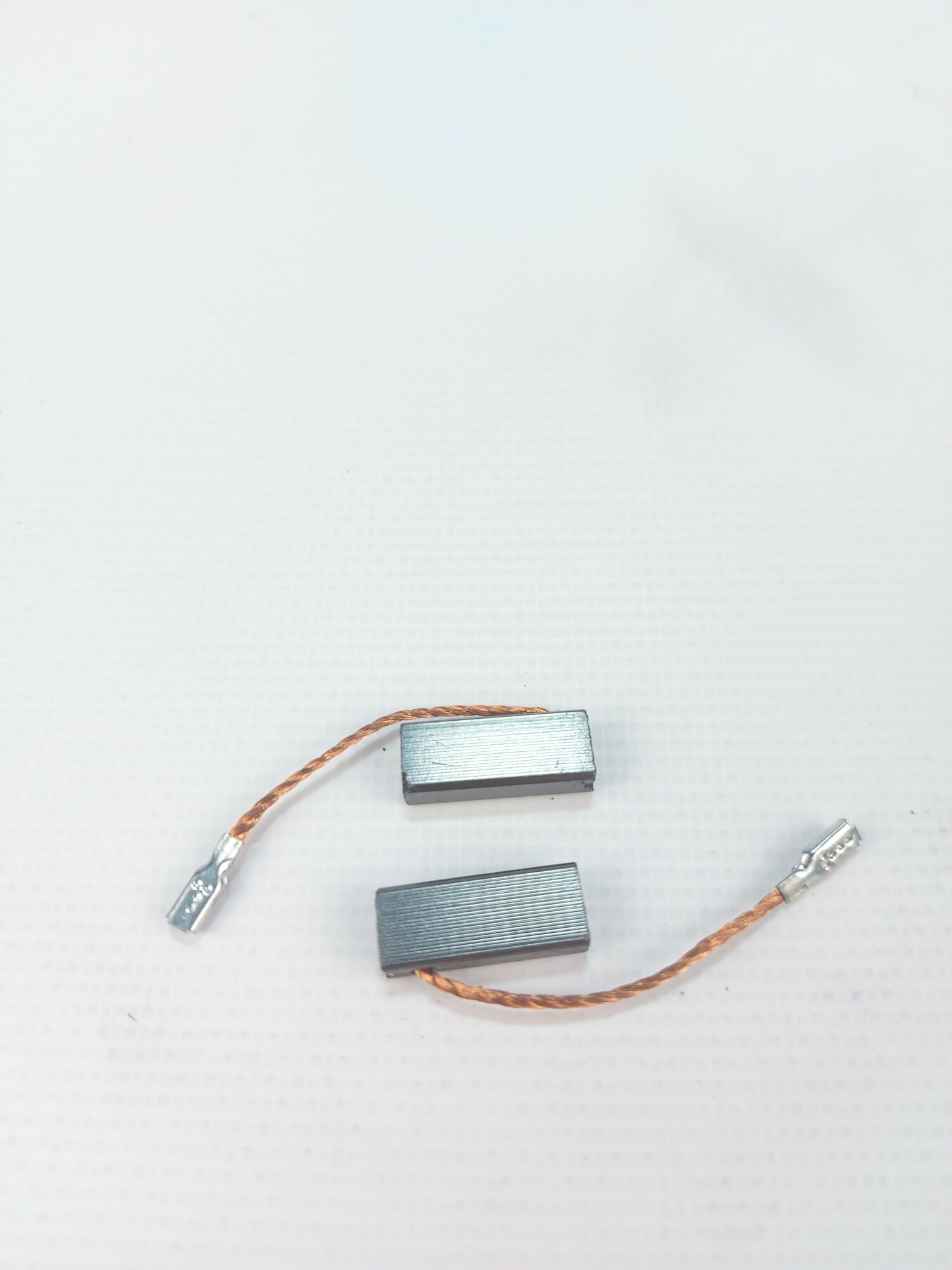 Щетка угольная 5х 8х18 Калибр ЭП 650/240