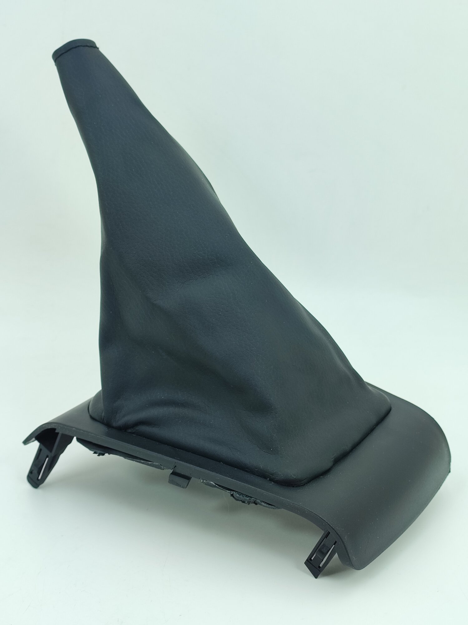 Кожух МКПП Toyota Hiace Тойота Найс 2005 -2018 искусственная кожа