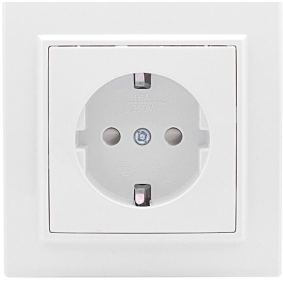 Розетка Ekf Basic Минск 1-местная СП с заземлением 16А белая с защ. штор. (ERR16-028-100)