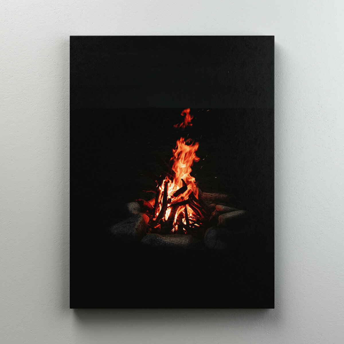 Интерьерная картина на холсте "Ночной костер" пейзаж, размер 22x30 см