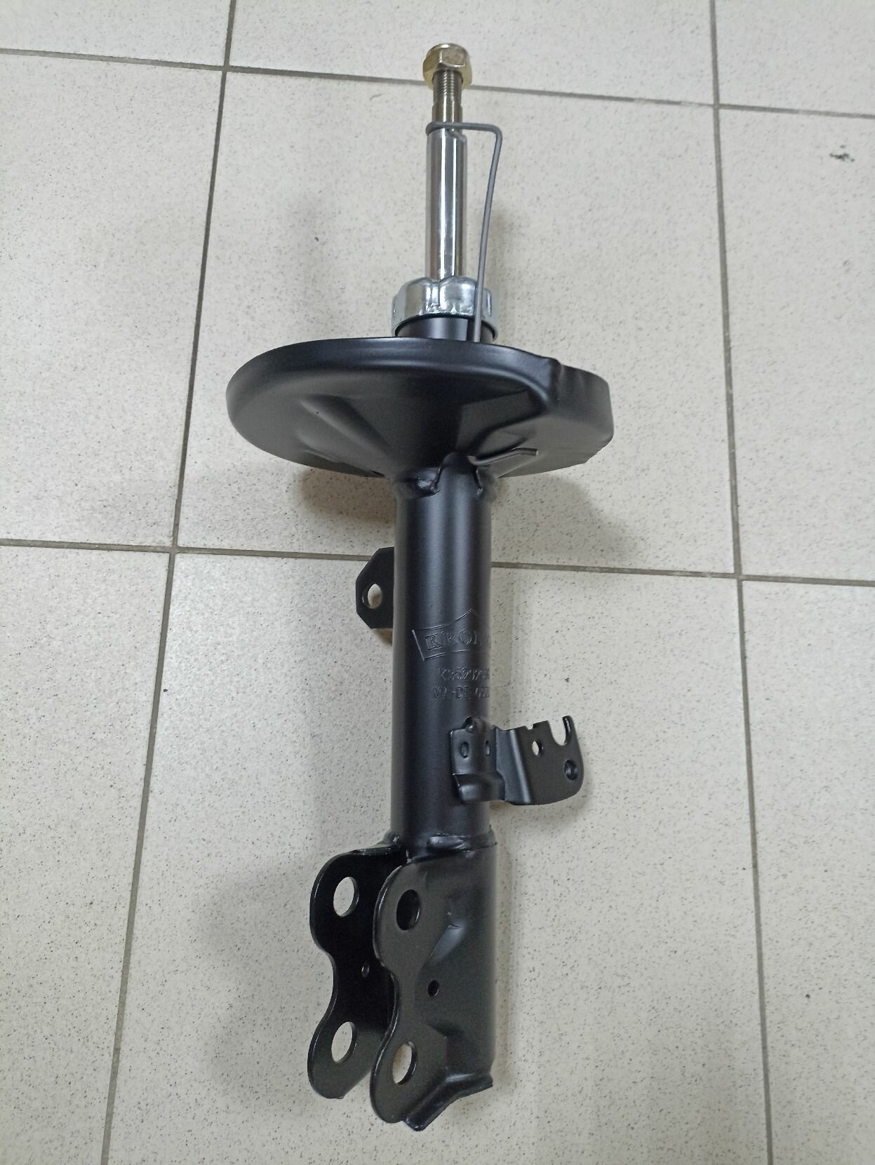 Амортизатор передний правый KRONER Geely Emgrand EC7 [1.8 16V CVT седан]