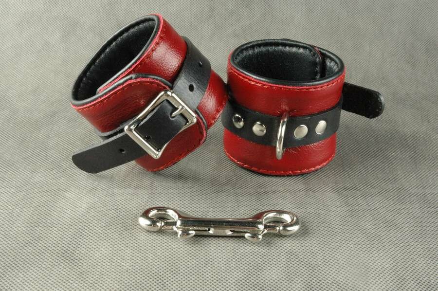 Наручники «Комфортные» красные