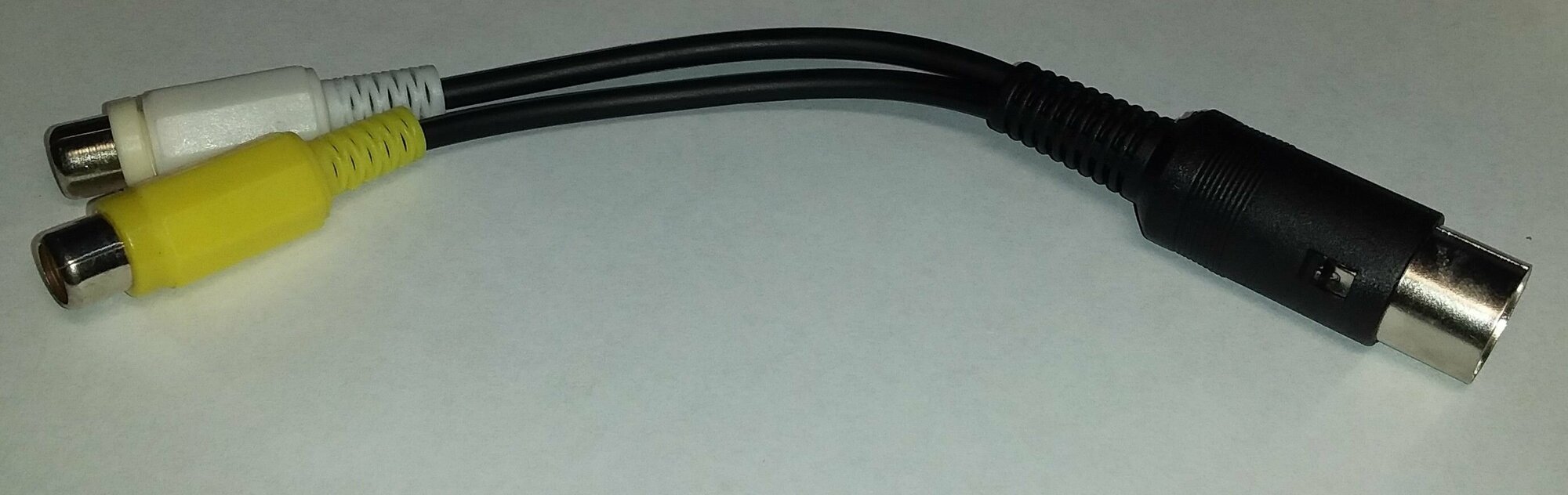 Шнур-переходник 2RCA гн. -5Din шт. - пластик