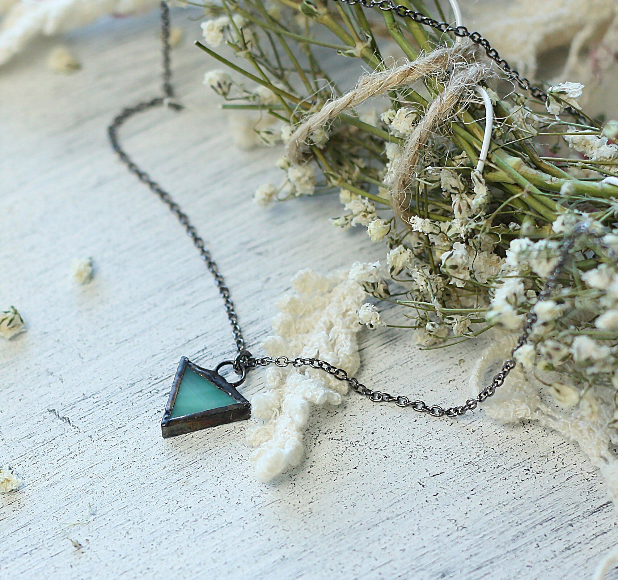 Колье, стекло