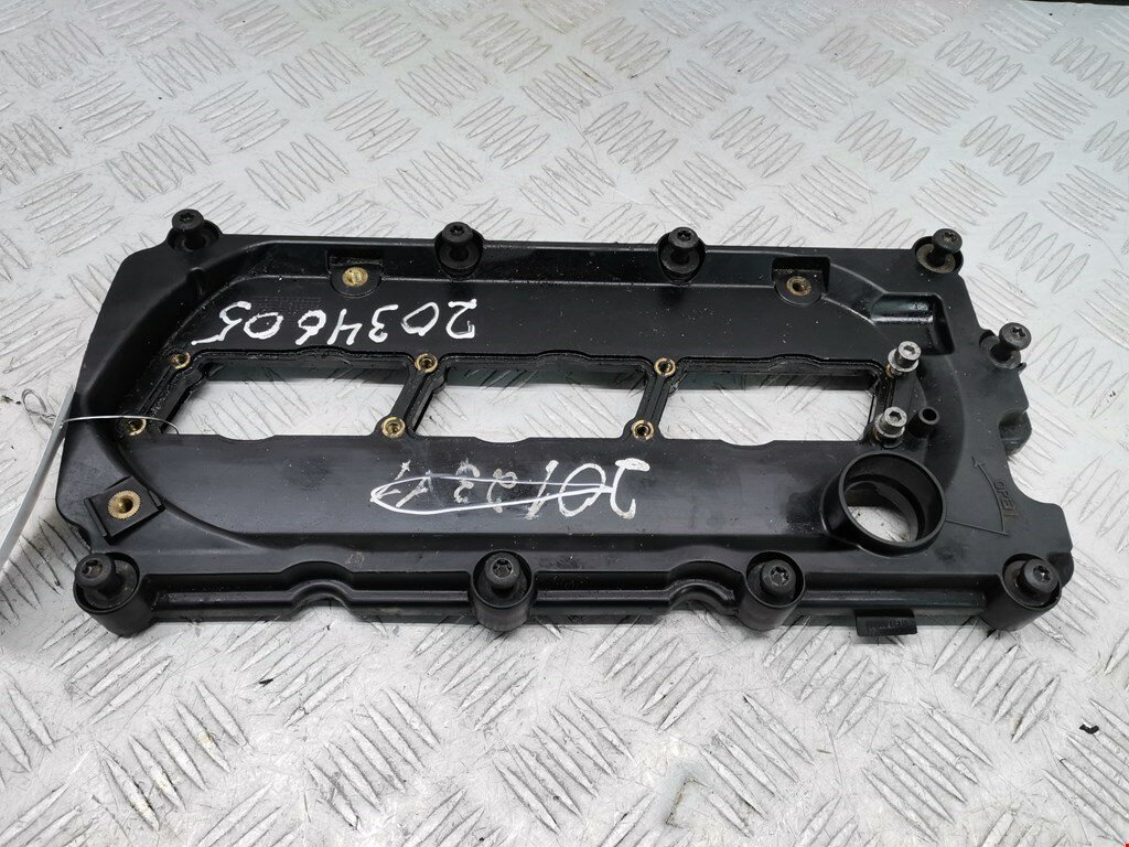 Крышка клапанная Audi A6 C6 арт. 2061488
