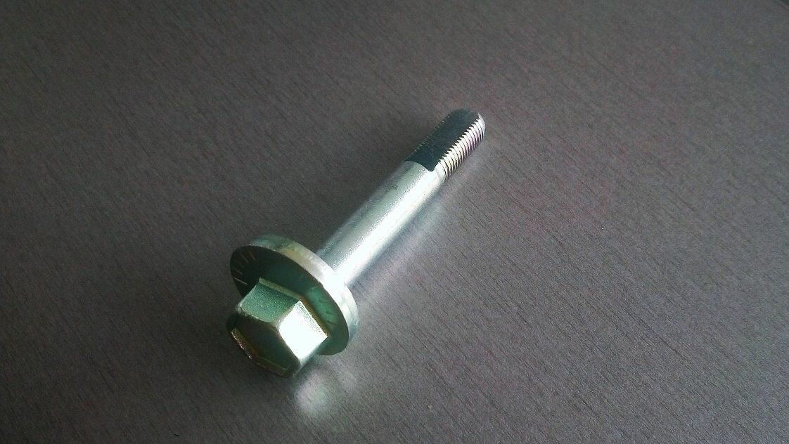 Болт задней балки Chevrolet Lanos