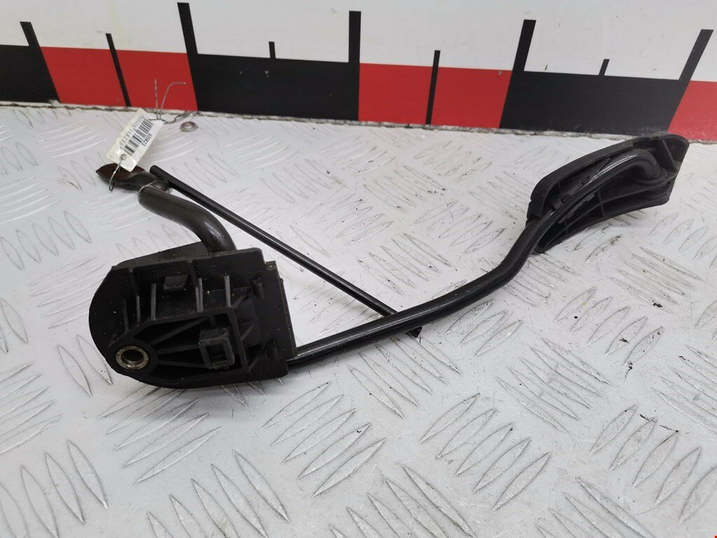 Педаль газа Renault Clio 2 8200415019 арт. 635823