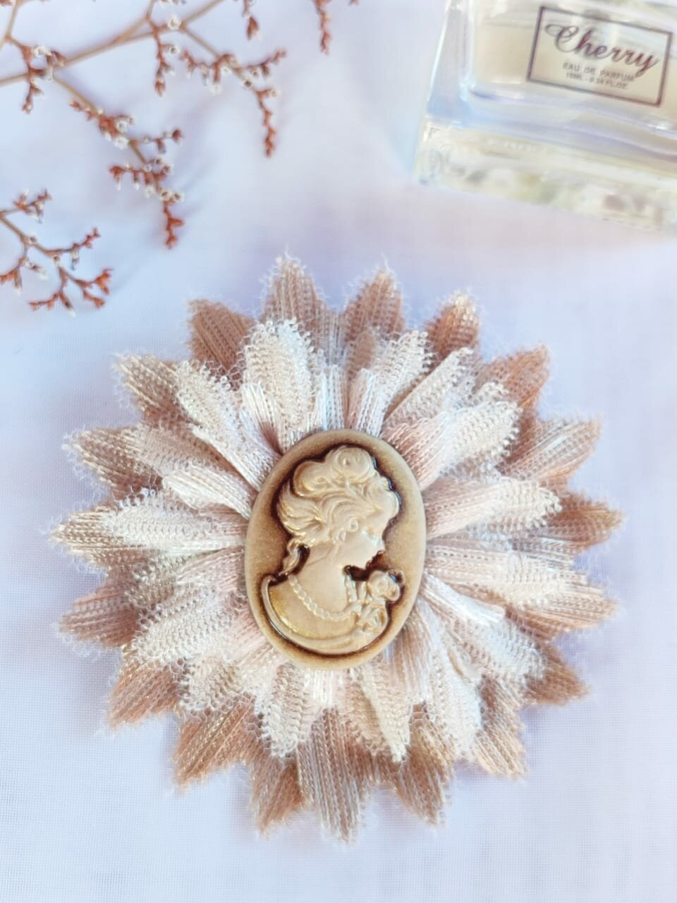 Брошь, эмаль