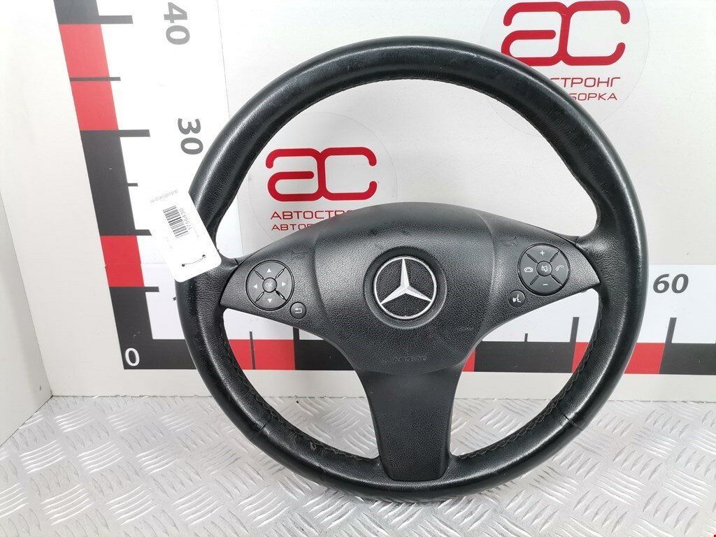 Руль Mercedes C-Class (W204) A2044601203 арт. 1756430