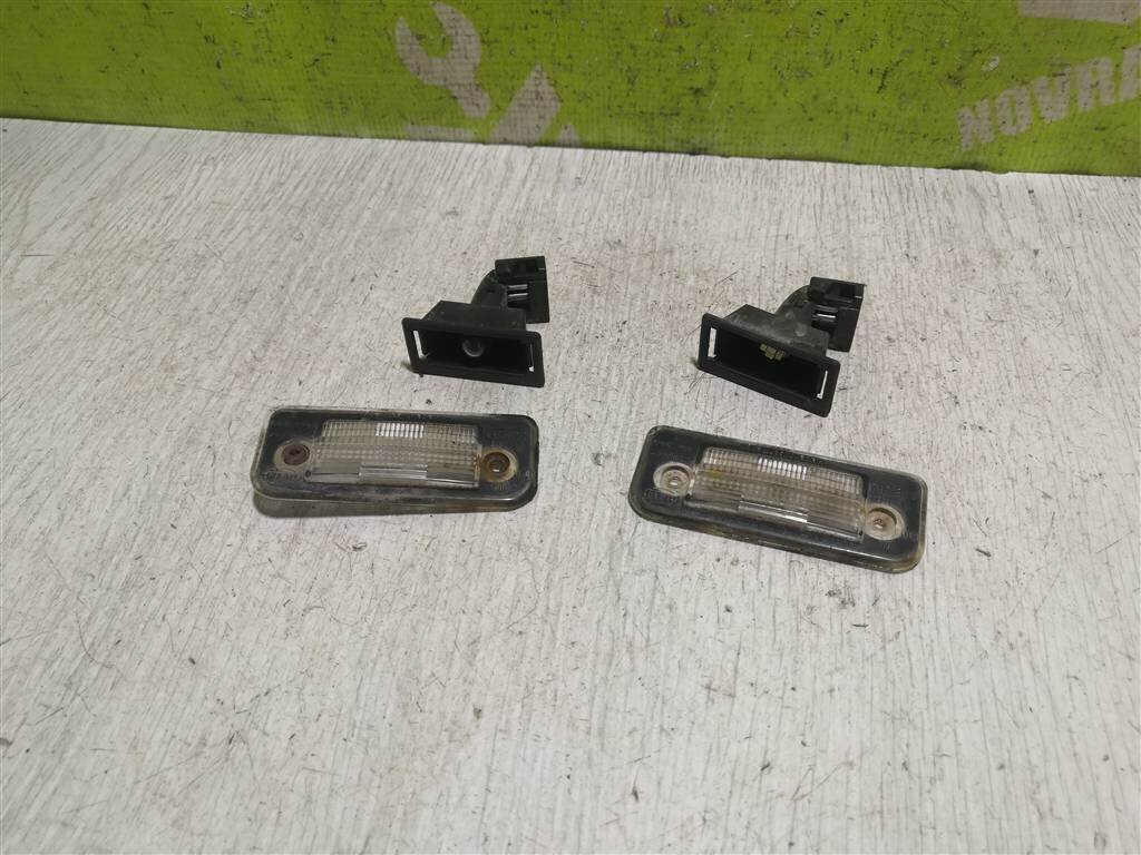 Фонарь подсветки номера VW Passat B4 94-96