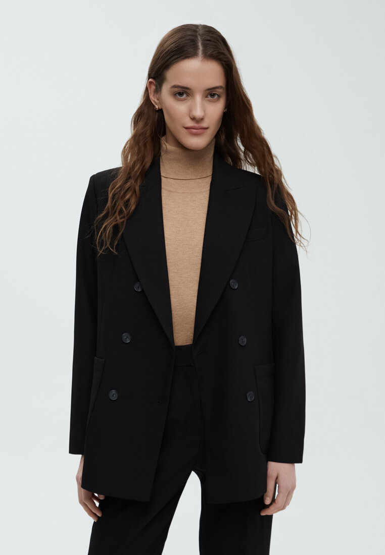 Пиджак двубортный с длинным рукавом