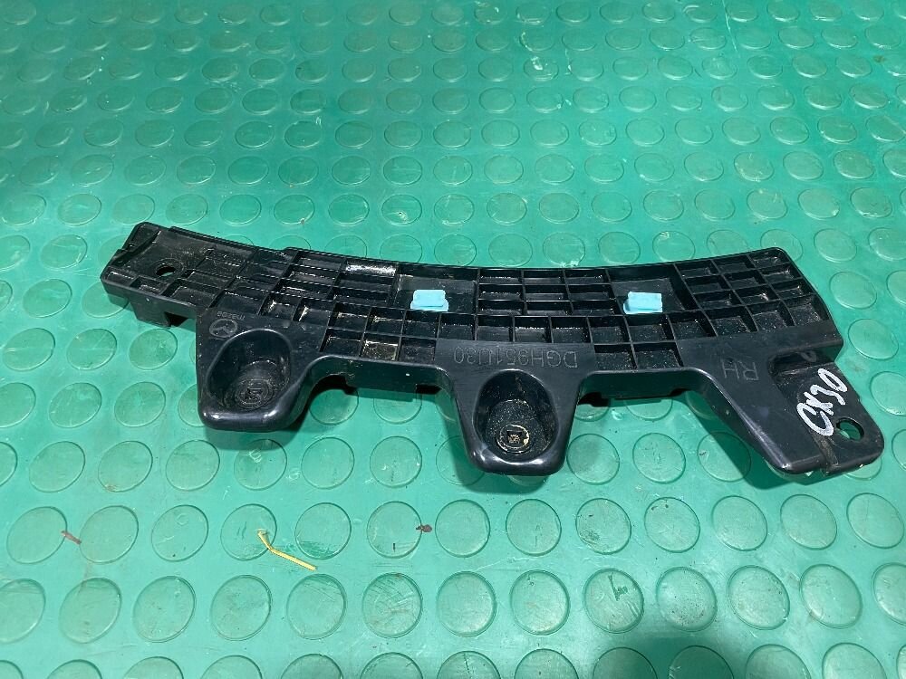 Кронштейн Mazda CX-30 I (2019—2026) DGH9-51-U30