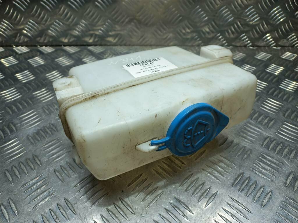 Бачок омывателя Б/У для SUZUKI JIMNY III рестайлинг (2005—2012) 3845081A00