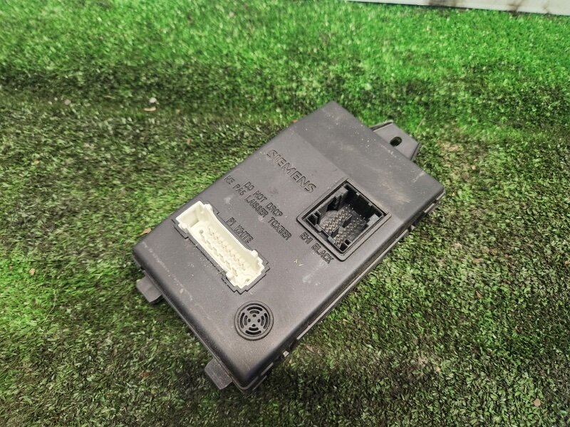 Блок комфорта Renault Symbol седан K7JA700 2004 8200249128