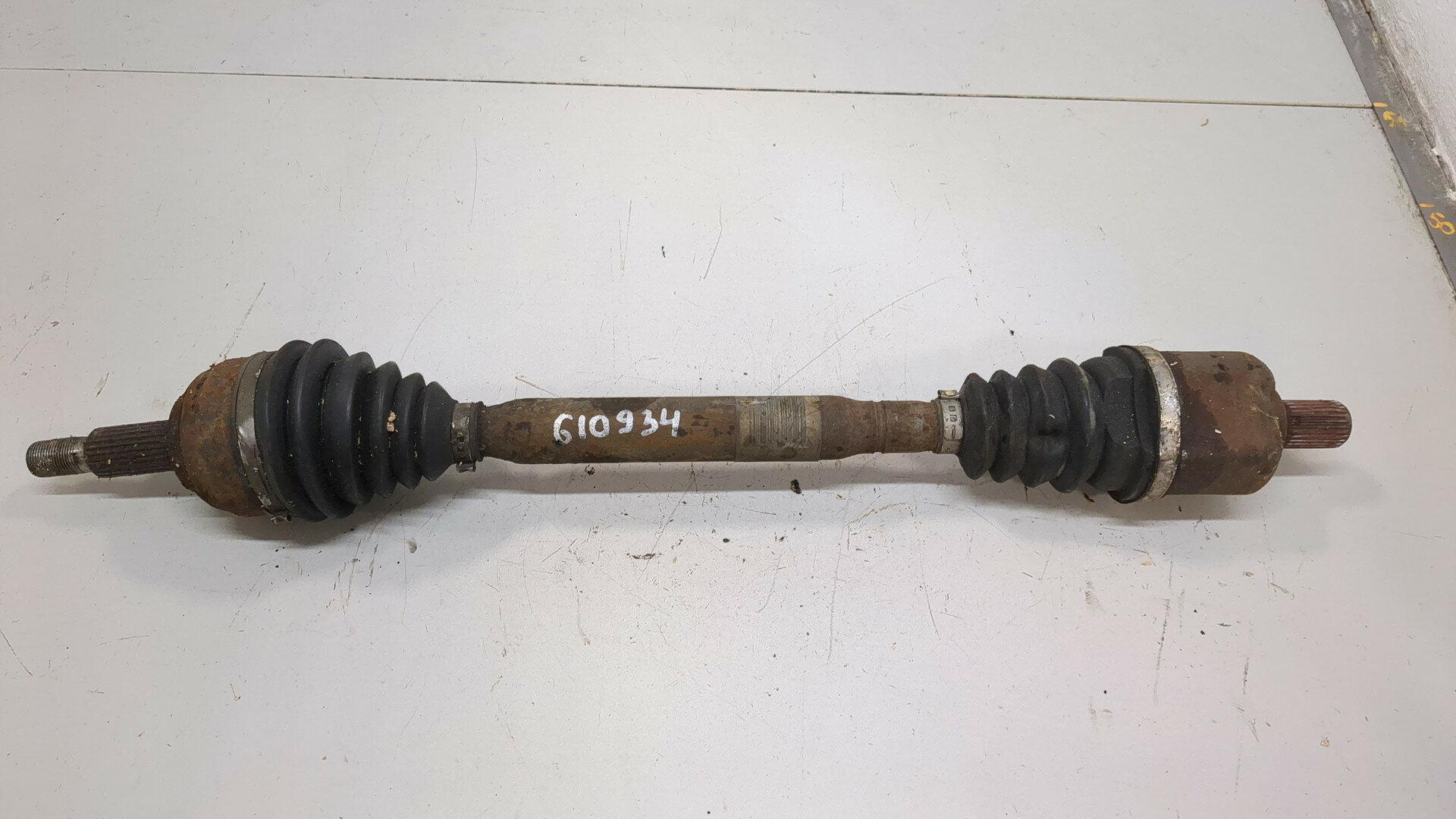 Полуось (вал, шрус) левая передняя Renault Scenic Б/У