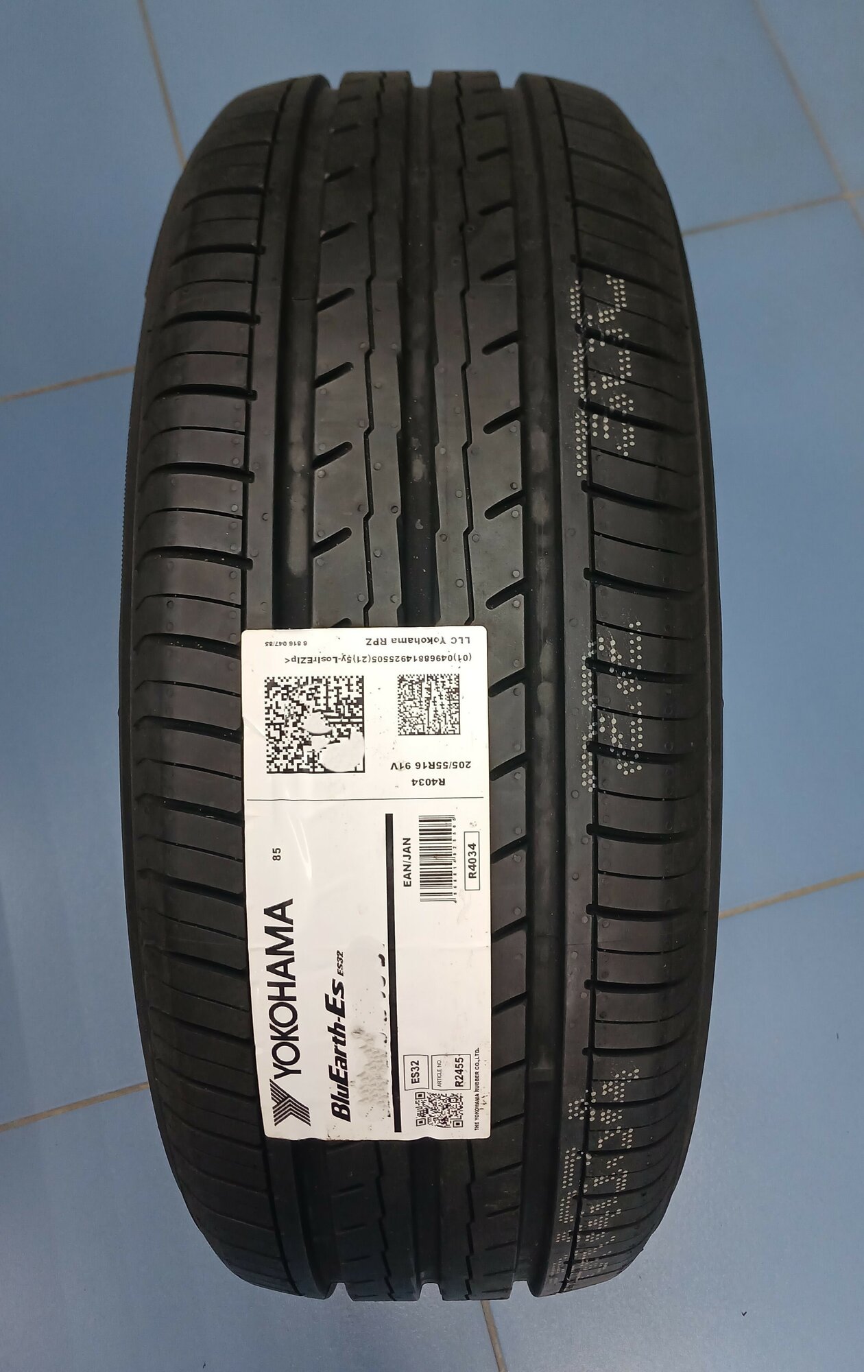 185/55R15 Yokohama BluEarth-Es ES32 82V Россия ( дата 4525 )