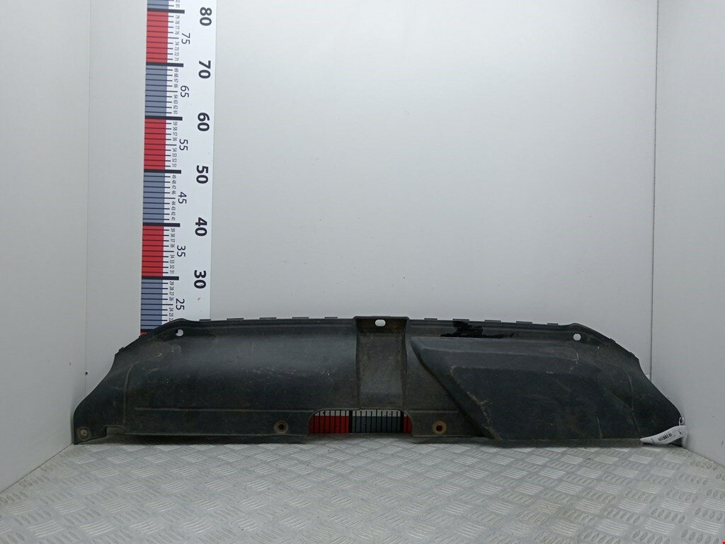 Накладка декоративная под капот (кожух замка капота и прочие) Audi A4 B8 8K0807081 арт. 2184539