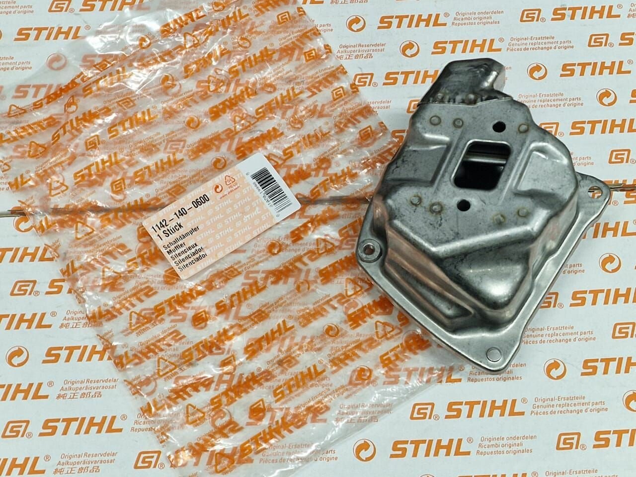 Глушитель STIHL MS 462 /462 C-M Оригинал! арт 1142-140-0600