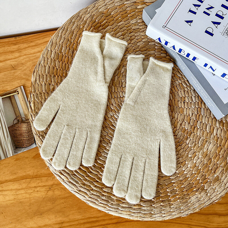 Перчатки для женщин