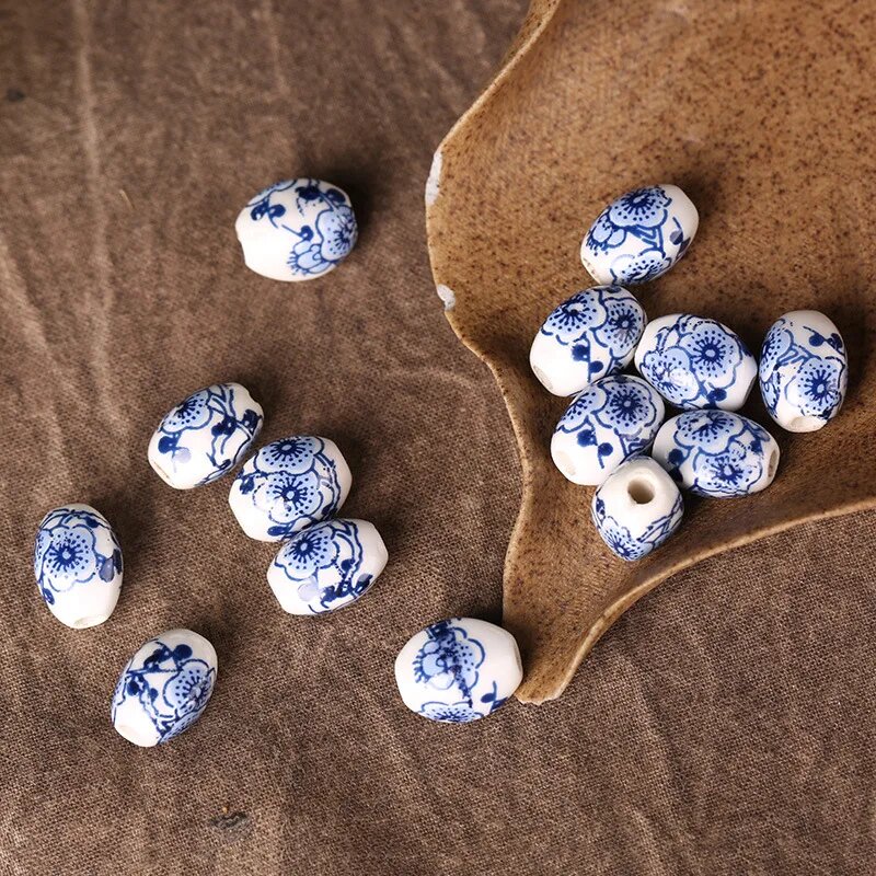 10 шт./лот 9*11*12 мм ручной работы овальные ромбовидные керамические бусины с большим отверстием цветок синие и белые фарфоровые бусины сделай сам для изготовления ювелирных изделий
