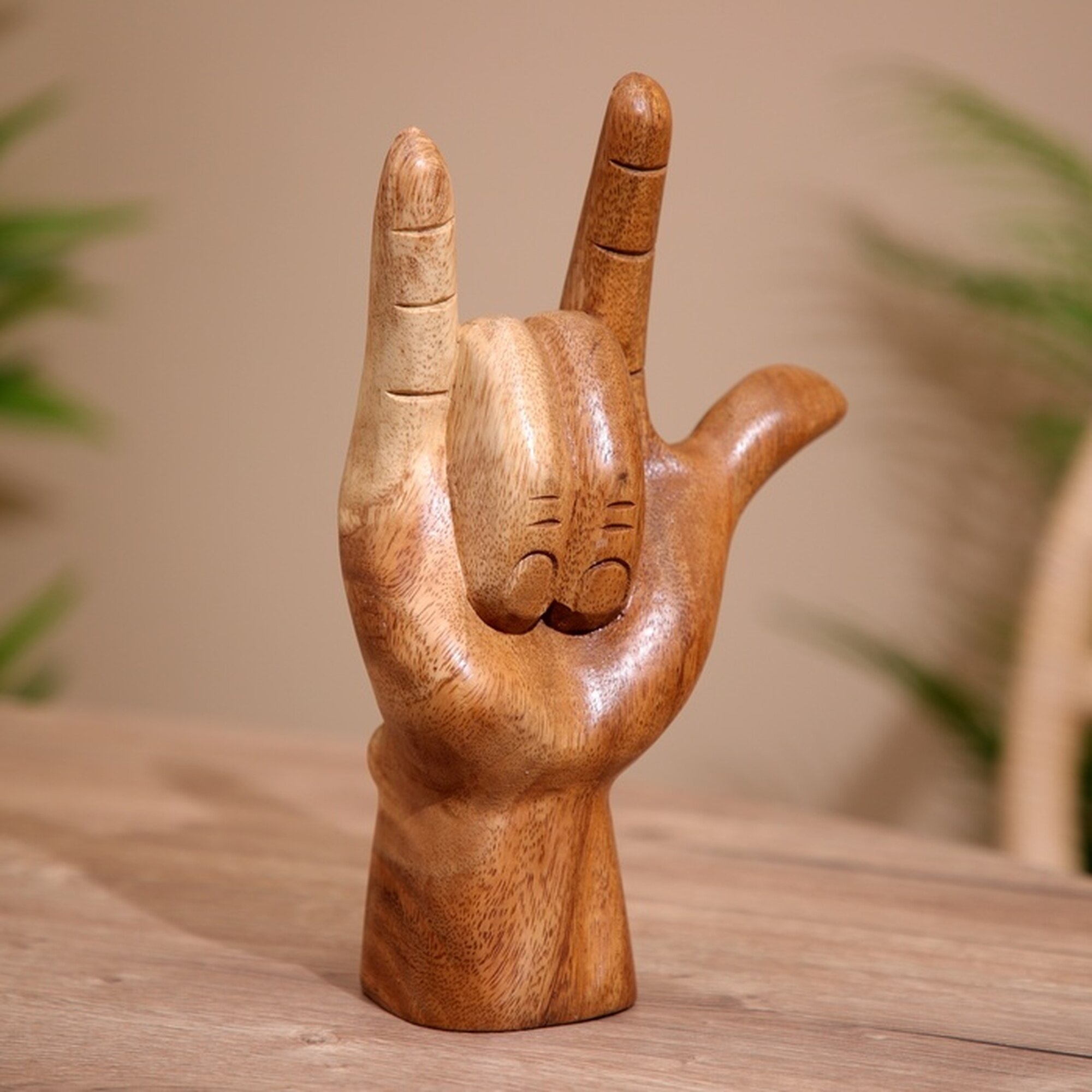 Статуэтка Сима-ленд "Коза", дерево, ручная работа, бежево-коричневая, 15x7x25 см