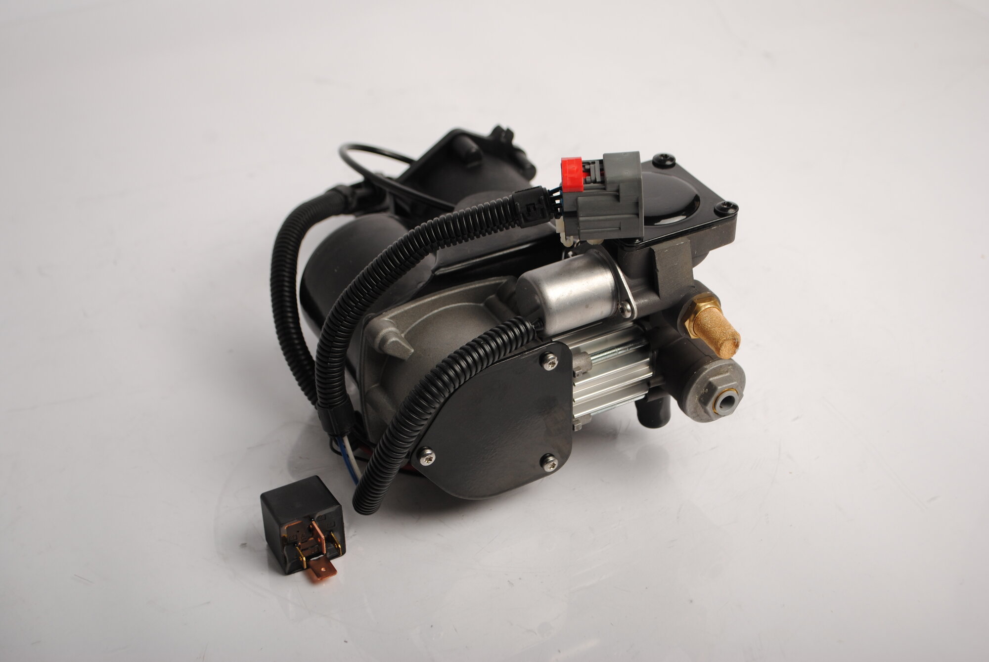 Компрессор пневмоподвески LR015089 Powertec Land Rover