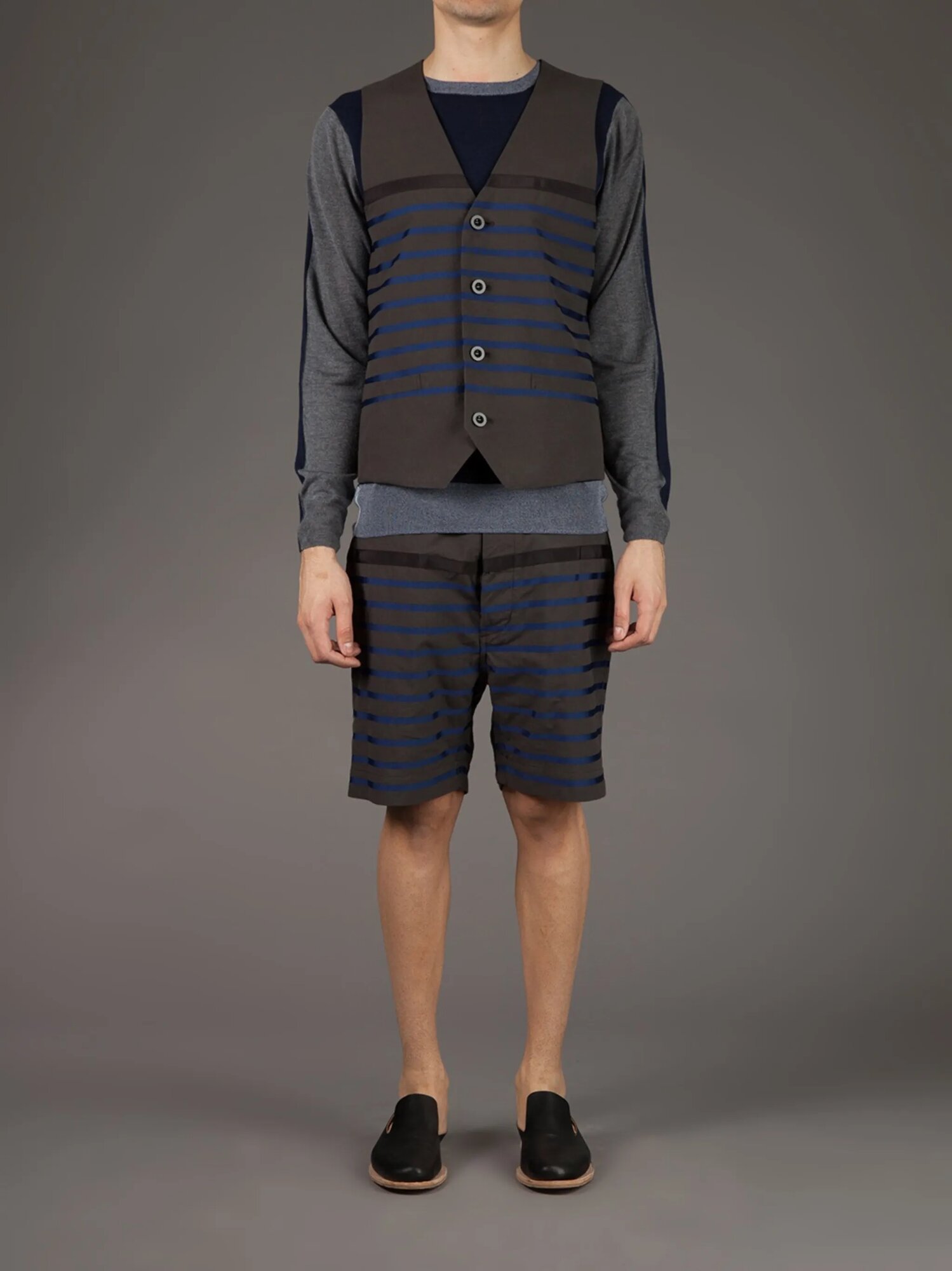 Шорты Sacai Striped shorts, размер 46, коричневый — фото 1