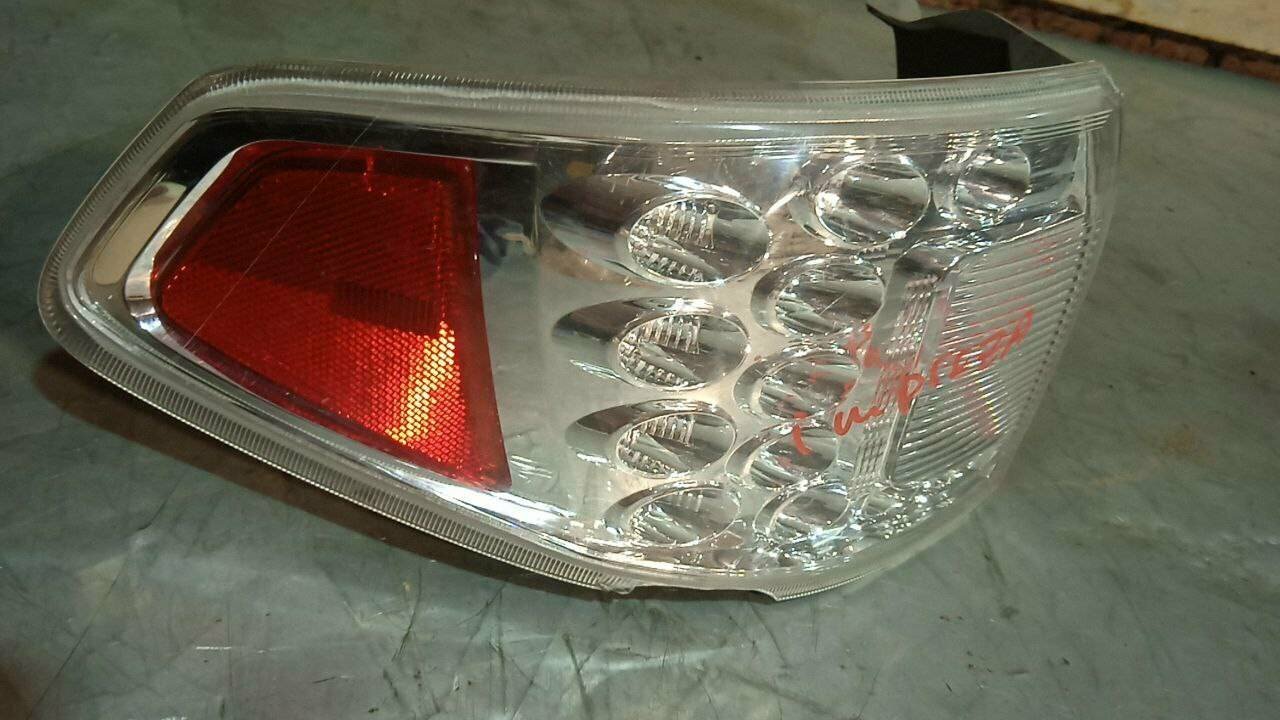 Фонарь задний левый Subaru Impreza 3 2008 22020024