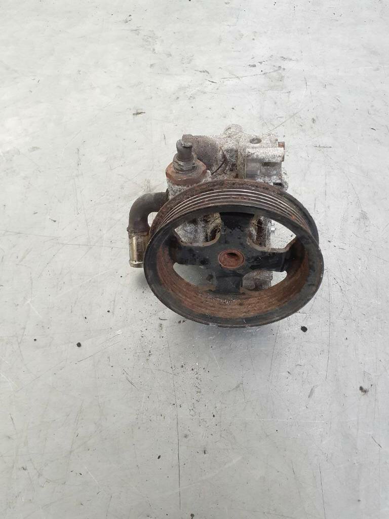 Насос гидроусилителя руля Ford Transit Connect 2006 2T143A696AG