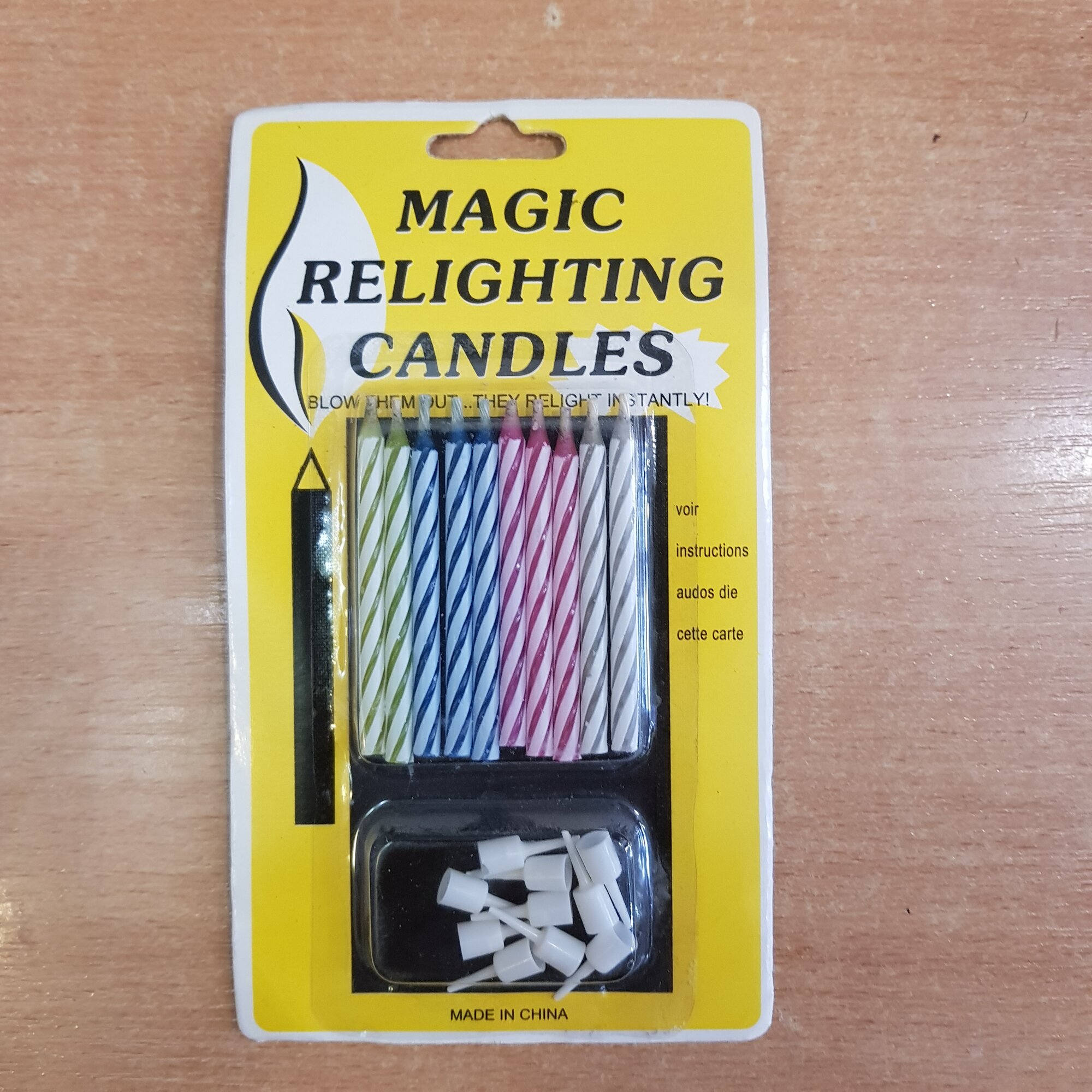 "Незадуваемые свечи для торта" - набор из 10 штук, высота 6 см, диаметр 0,5 см