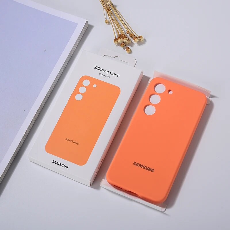 Силиконовый чехол Samsung Galaxy S22 Orange