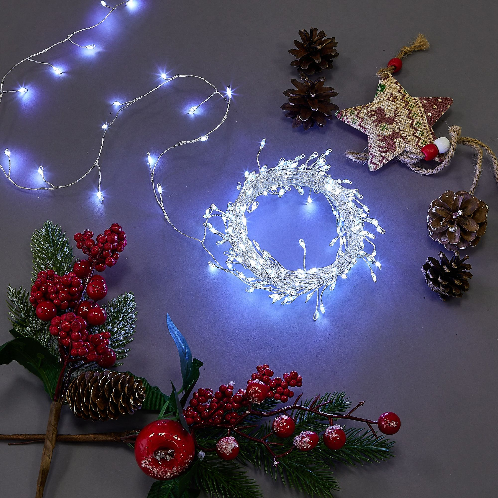 Гирлянда Uniel / Юниэль ULD-S1000-250/DTA WHITE Роса, ПВХ, 250 световых точек белый, IP20, длиной 10м / новогодние украшения для декора дома