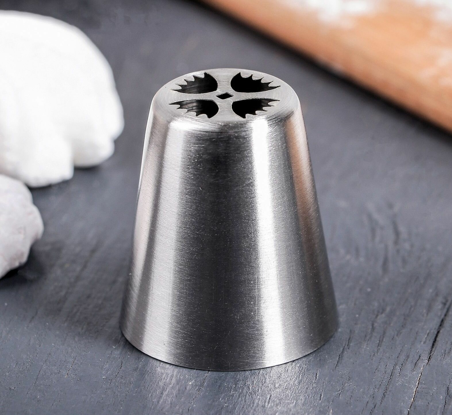 Насадка кондитерская "Цветок. Маргаритка", верх d-22мм, низ d-36мм, h-45мм