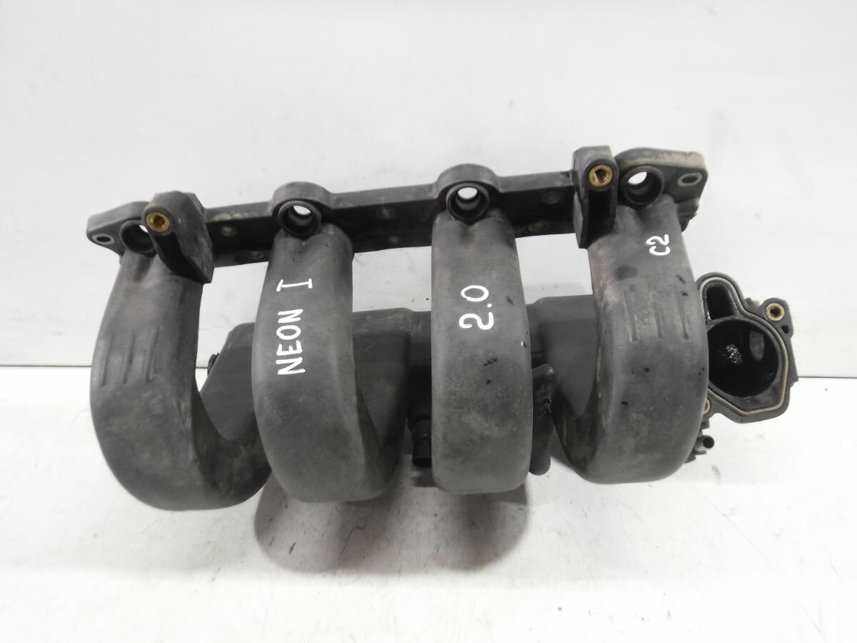 Коллектор впускной Chrysler Neon I (1994—1999) 4556704