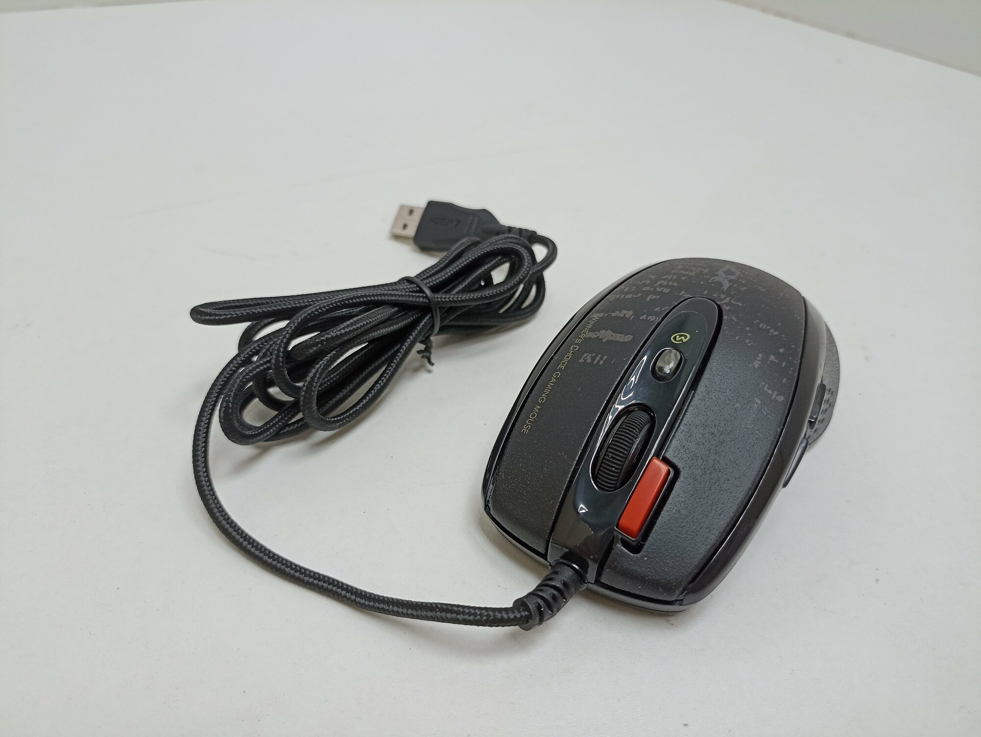 Мышь компьютерная A4Tech V-Track (F5) черн. рисунок/оптич/3000dpi/USB/6кн Черный