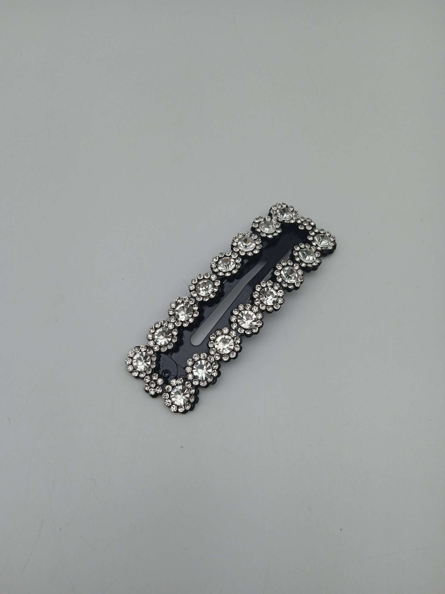 Зажим для волос клик-клак, пластиковый со стразами, на металлической основе