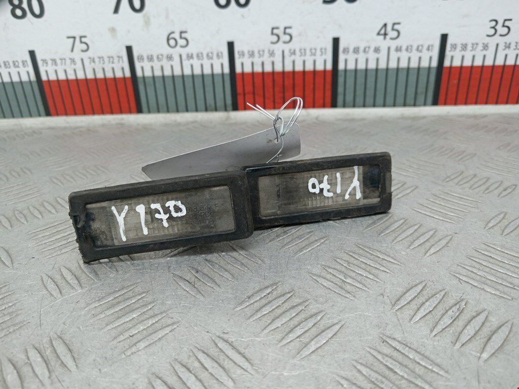 Подсветка номера Renault Scenic 2 8200013577 арт. 2211921