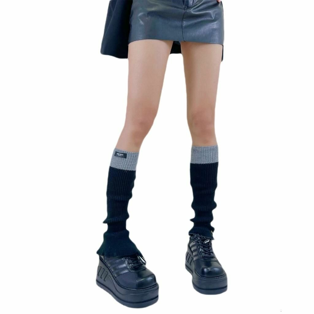 Контрастная цветовая маркировка чехла для ножек-черный и серый