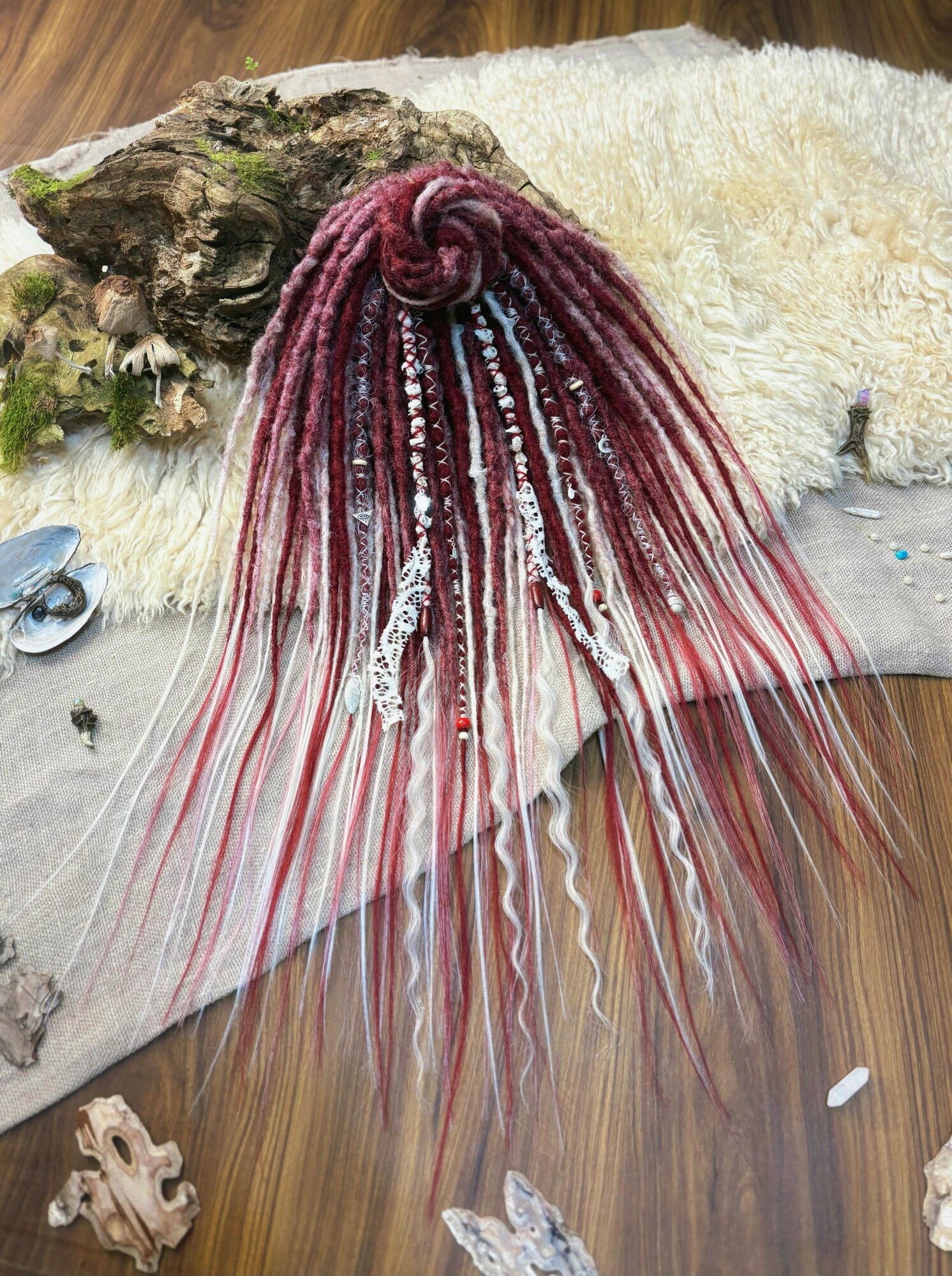 Де дреды из канекалона "Winter cherry", ручная работа