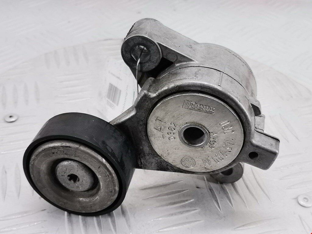 Натяжитель ремня генератора (приводного поликлинового ремня Volkswagen Tiguan 1 03C145299M арт. 1600951