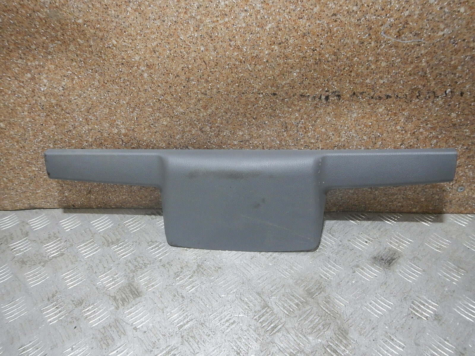 Б/У Обшивка двери багажника, Chevrolet (Шевроле)-LACETTI (04-) CHEVROLET LACETTI (04-13) Верхняя, хетчбэк Царапины 311356...