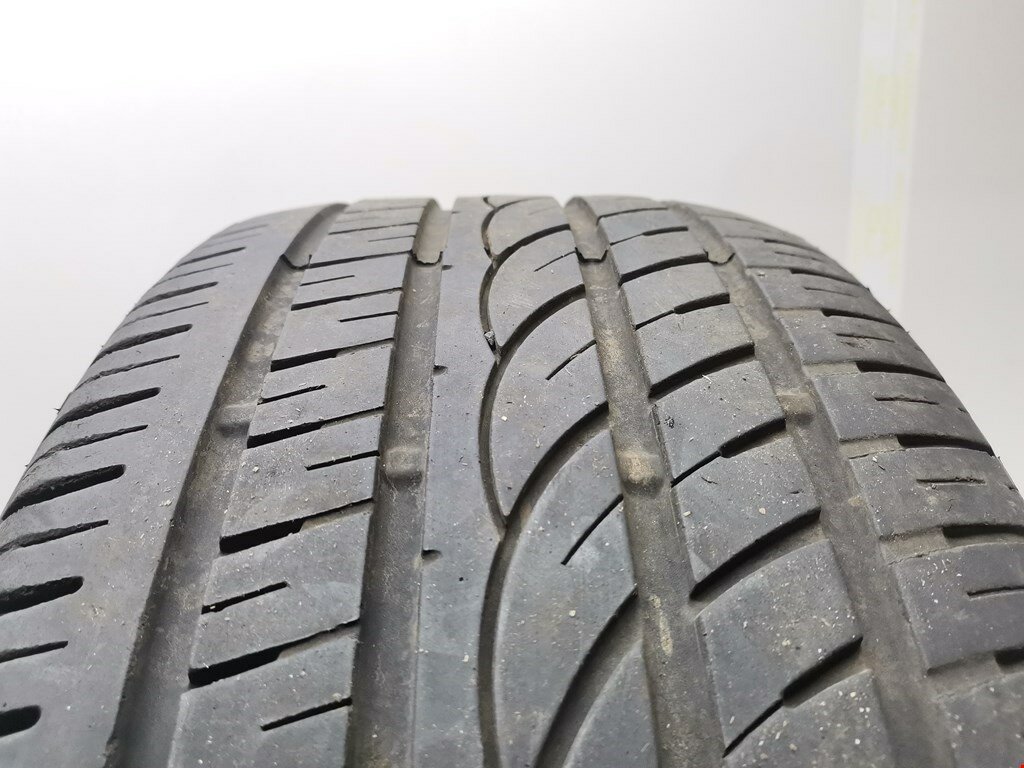 Шины Audi A3 8P 225/40R18 арт. 1983425