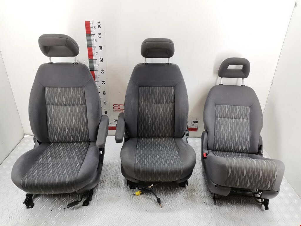 Салон (комплект сидений) Ford Galaxy 1 арт. 1568863
