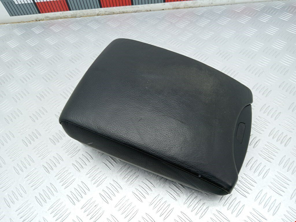Подлокотник BMW X5 (E53) 51167077526 арт. 1933266