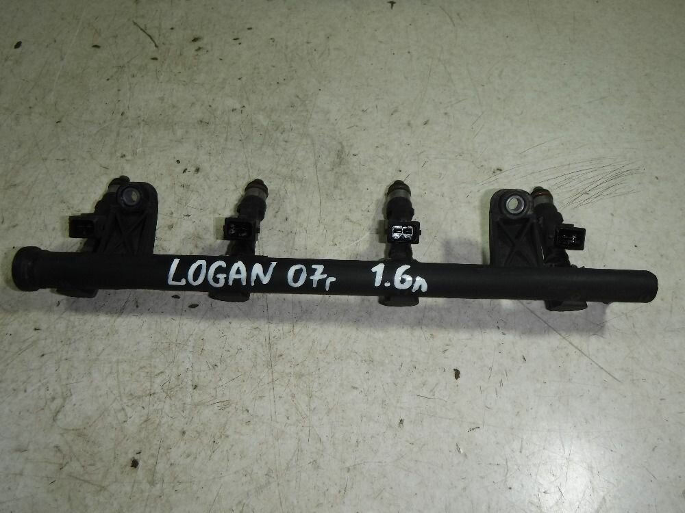 Форсунка топливная Renault Logan I 8200227124