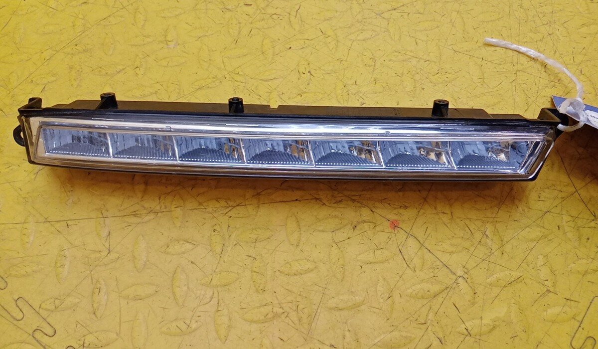 Фара правая GL-Class X164 Mercedes-Benz