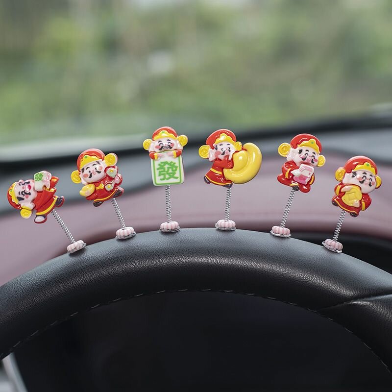 Новый милый украшение для автомобиля в виде бога удачи, приборной панели, электросамоката, декоративные аксессуары