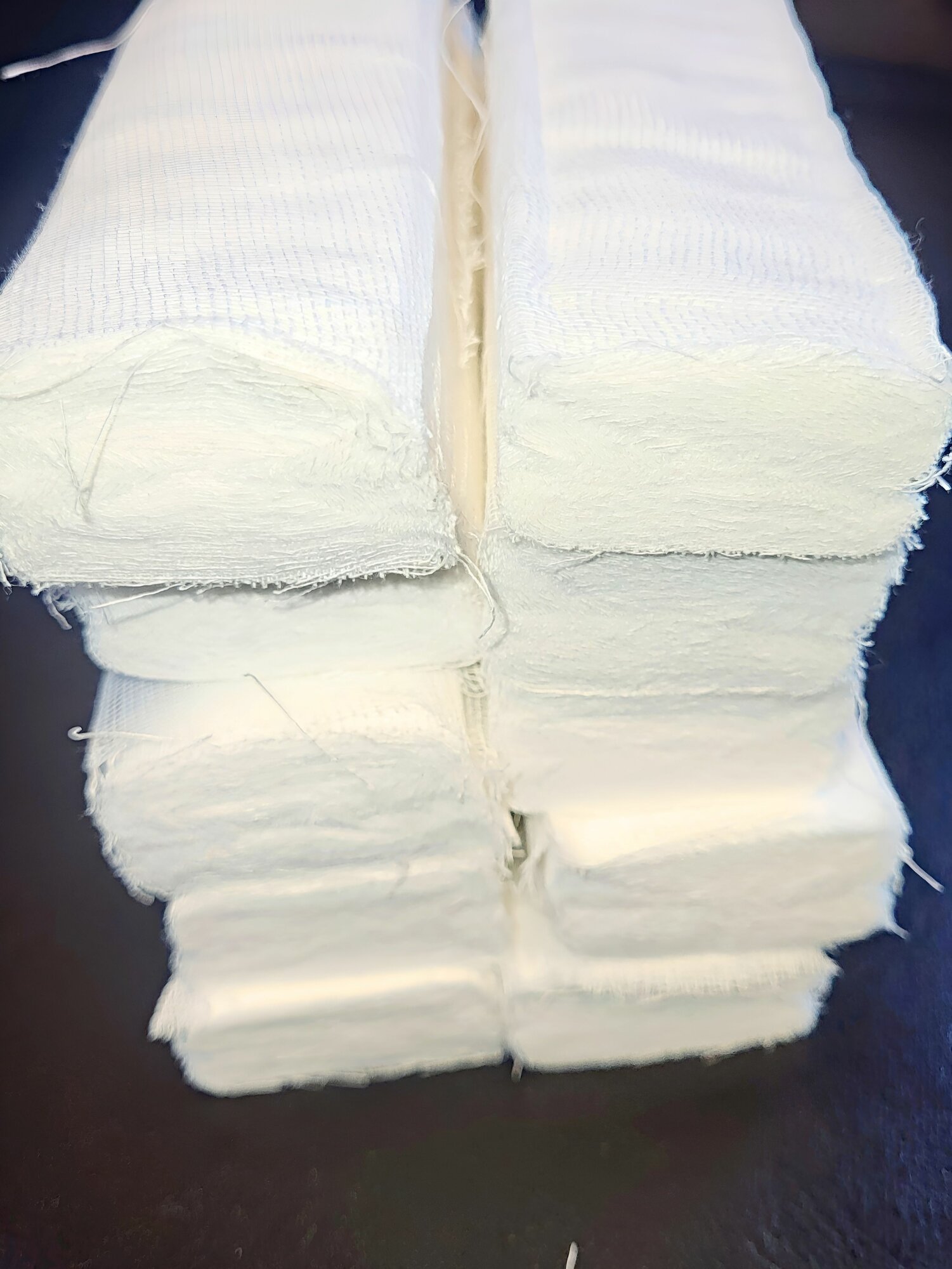 10 шт. Бинт медицинский плотность 39гр, размер 7м х 14см. Качественный, упаковка 10 шт.