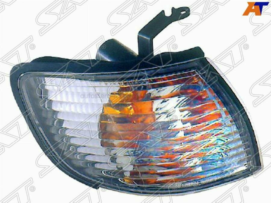SAT ST2151585R Габарит Nissan Cefiro 97-99 / Maxima 95-00 (Справа/ Хрусталь)