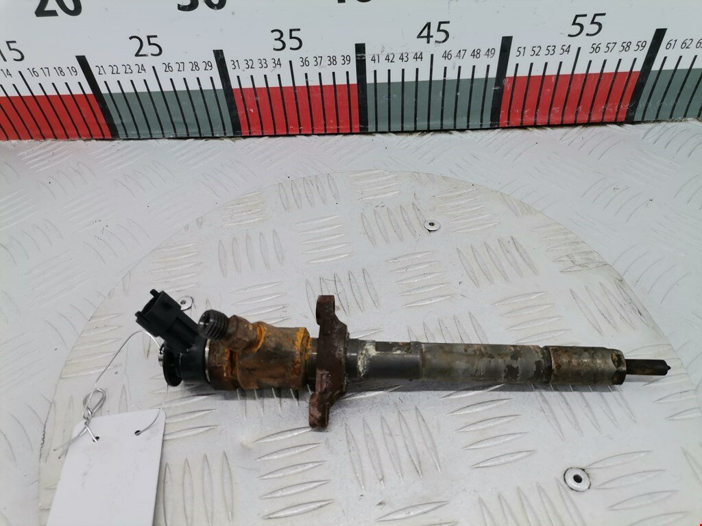 Форсунка дизельная электрическая Ford Focus 2 1633633 арт. 1682590
